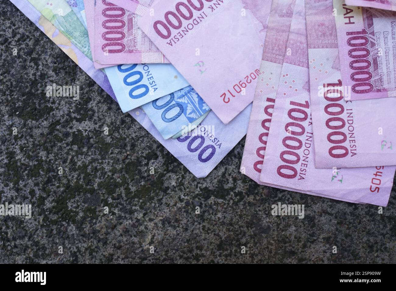 colorful Indonesian money neatly lined up various fractions Stock Photo ...