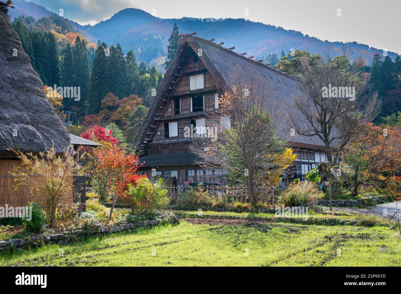 Thatched Roof Buildings in Shirakawa-go, Japan Stock Photo - Alamy