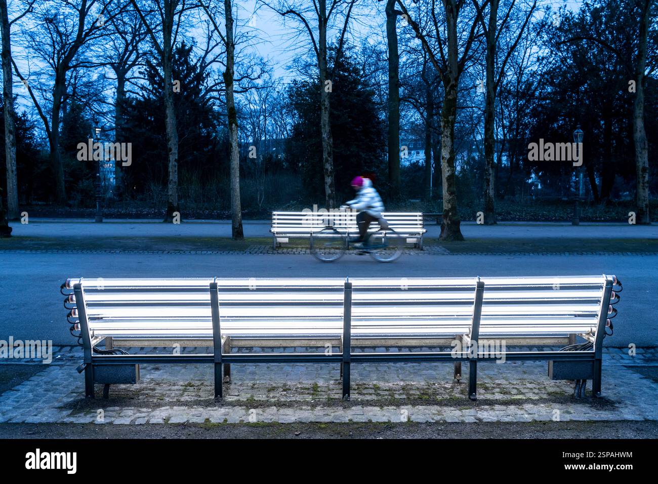 The light banks of the artist Stefan Sous in the Hofgarten, title UV-A ...