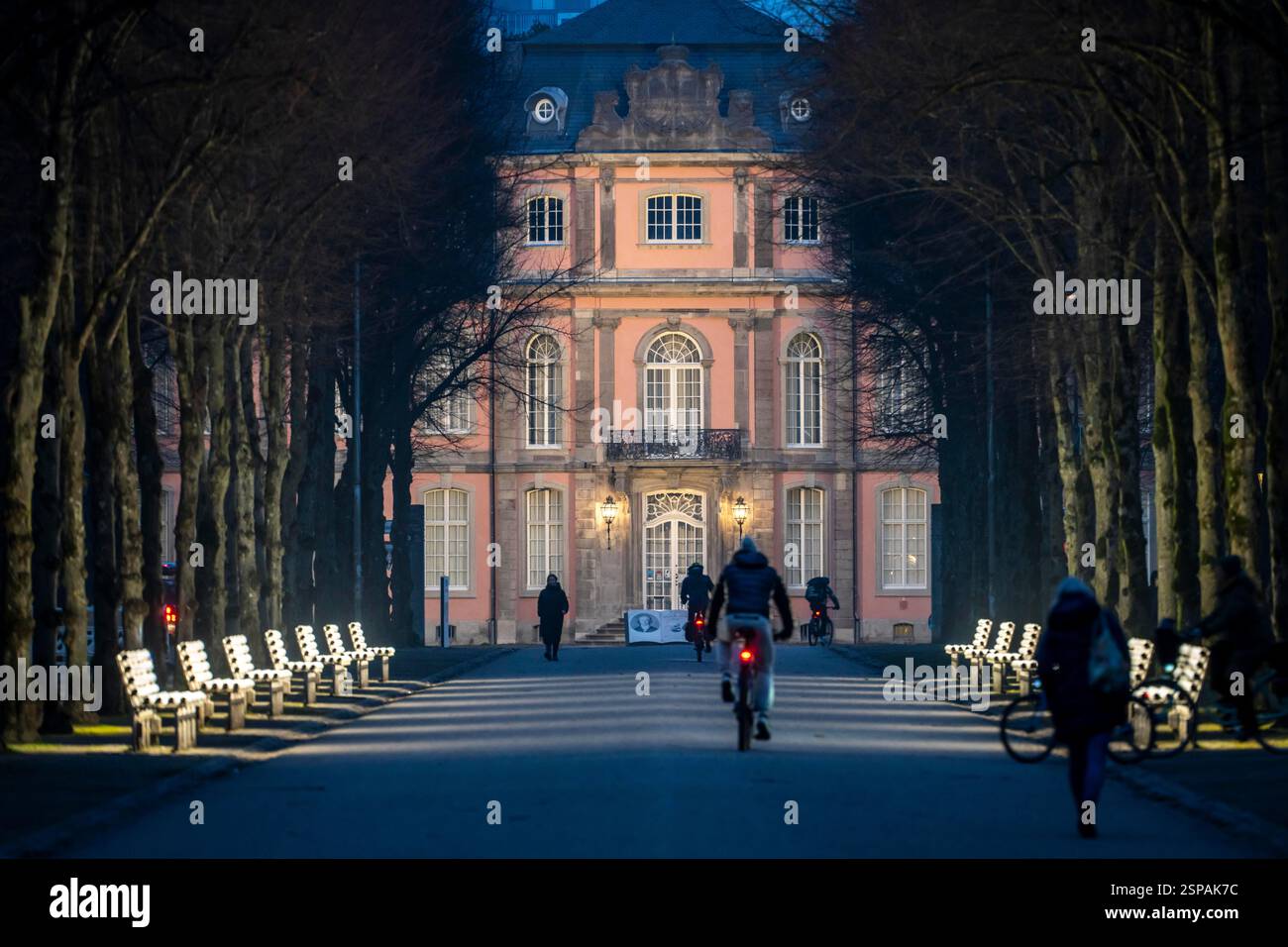 The light banks of the artist Stefan Sous in the Hofgarten, title UV-A ...