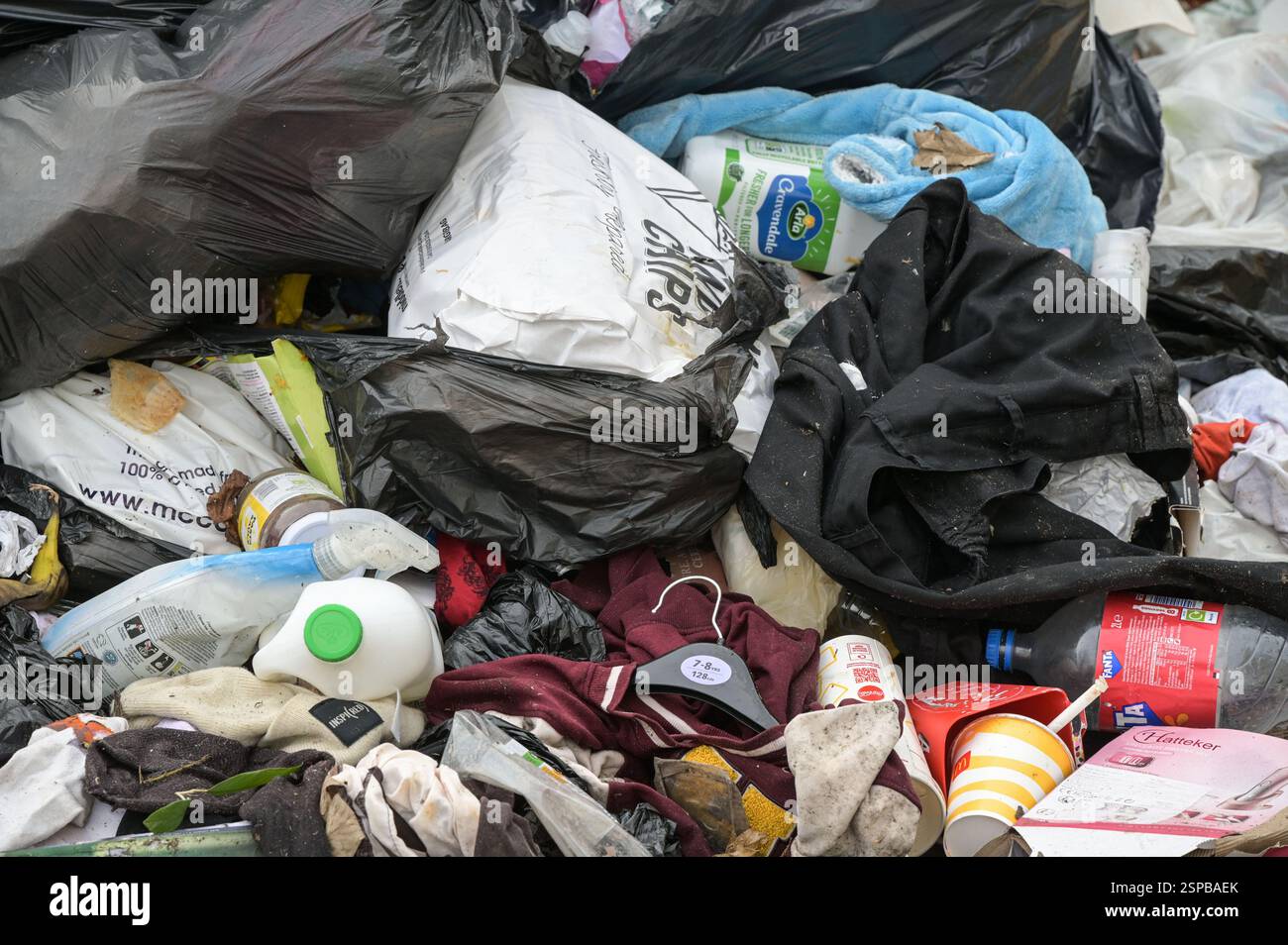 Birmingham refuse workers hi-res stock photography and images - Alamy