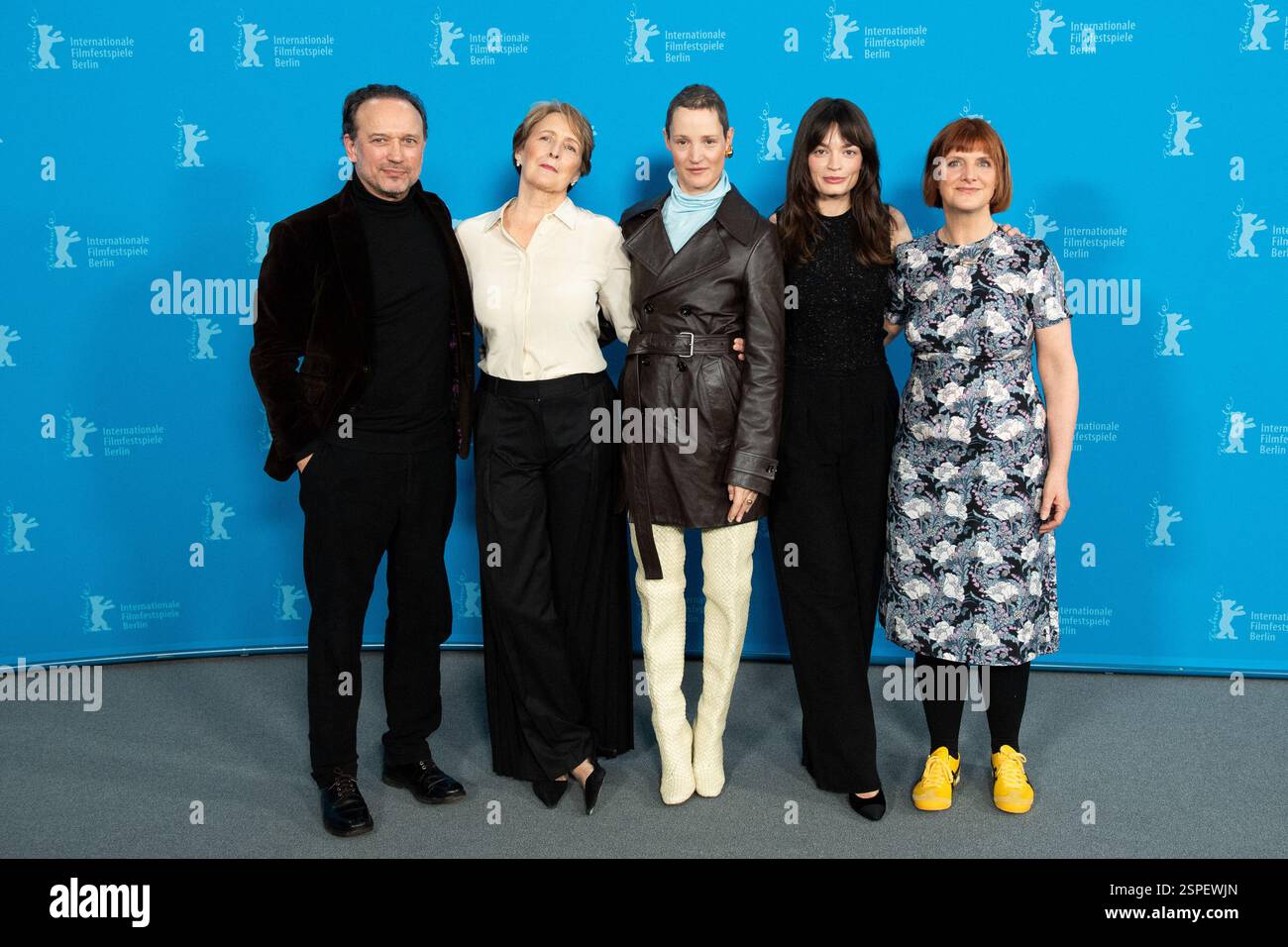 Vincent Perez, Fiona Shaw, Vicky Krieps, Emma Mackey and Rebecca ...