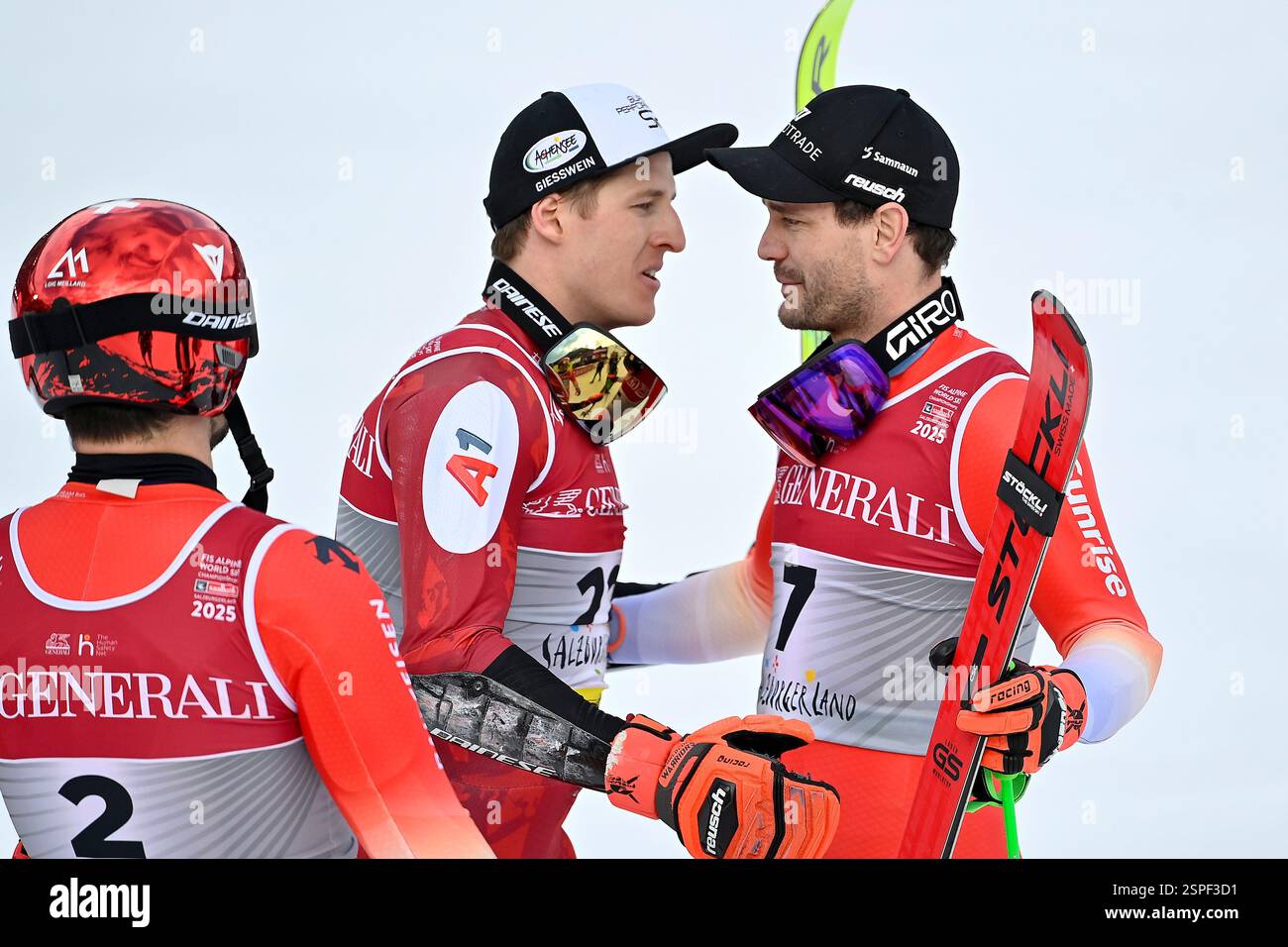 Saalbach Hinterglemm, Austria. 14th Feb, 2025. Gold Medalist Raphael ...
