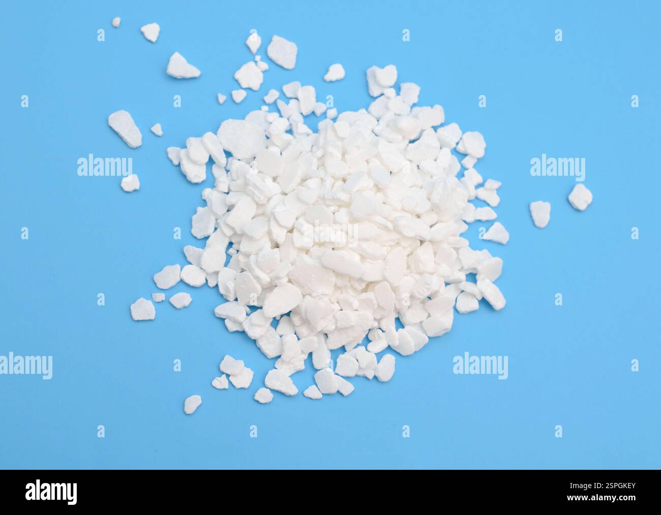 Calcium chloride hi-res stock photography and images - Alamy