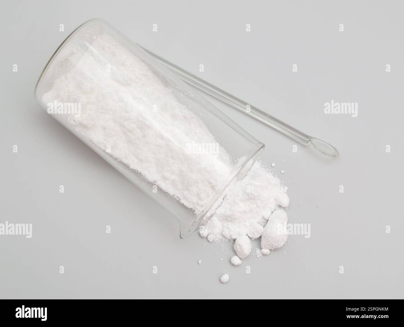 Caffeine powder on the light gray background Stock Photo - Alamy