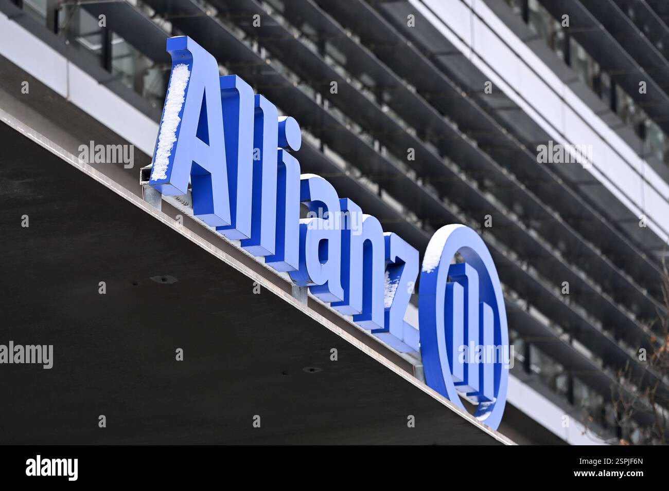 Firmenlogo der ALLIANZ, Allianz Logo,Schriftzug ALLIANZ SE. *** ALLIANZ company logo, Allianz ...