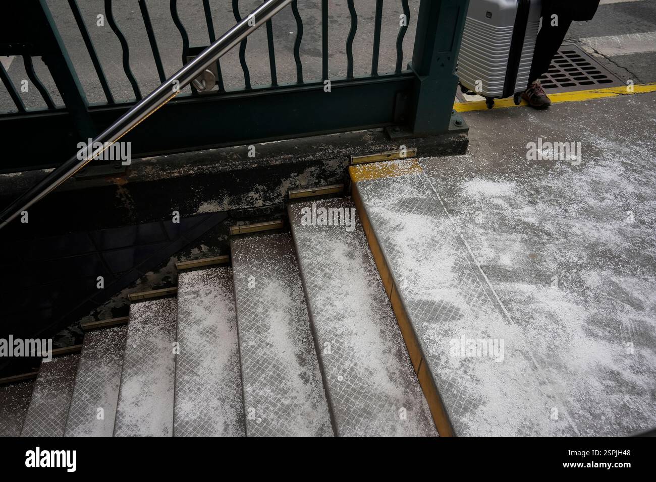 The steps leading to the West 23rd St. Sixth Avenue line station on ...