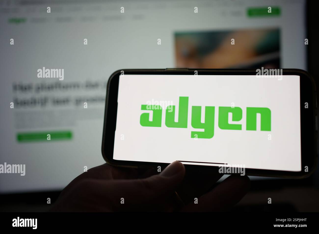 Scalable digital connectivity logo hi-res stock photography and images - Alamy