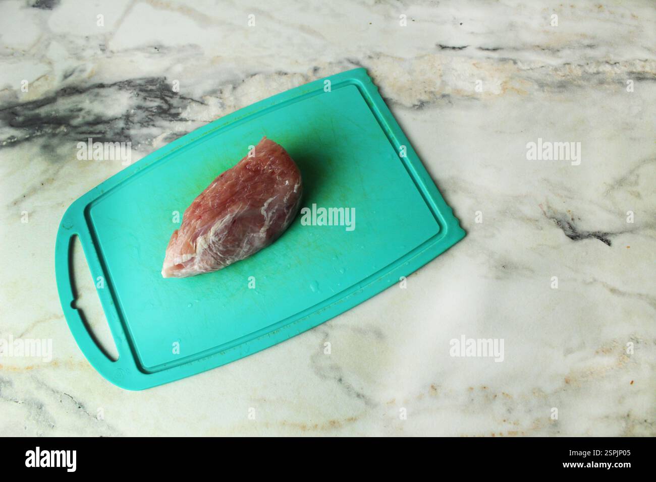 Cleaver chop raw pork minced hi-res stock photography and images - Alamy