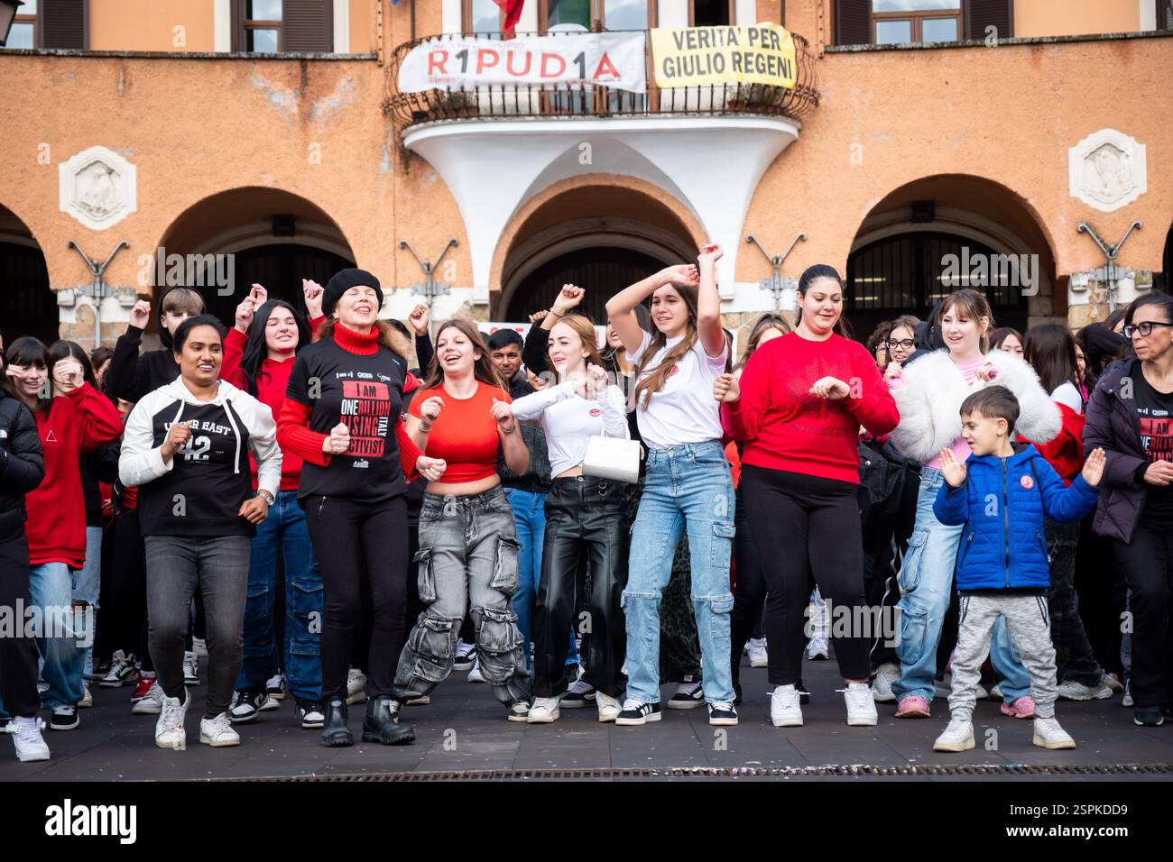 February 14, 2025, Rome, Rm, Italy: 'One billion rising' flashmob ...