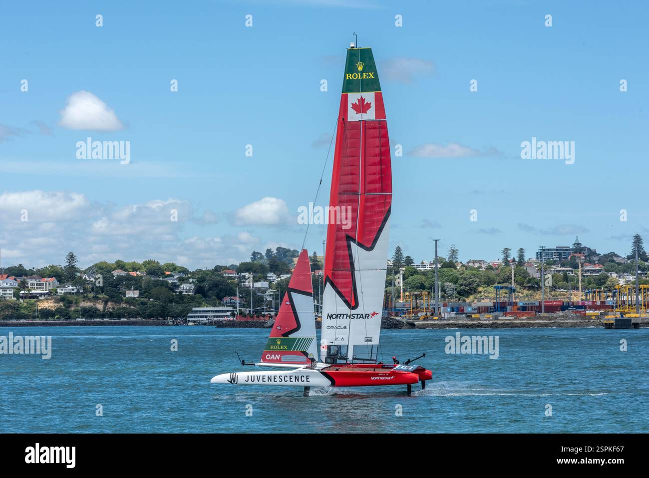 Auckland, January 14th 2025: A yacht racing in Auckland Bay Stock Photo ...