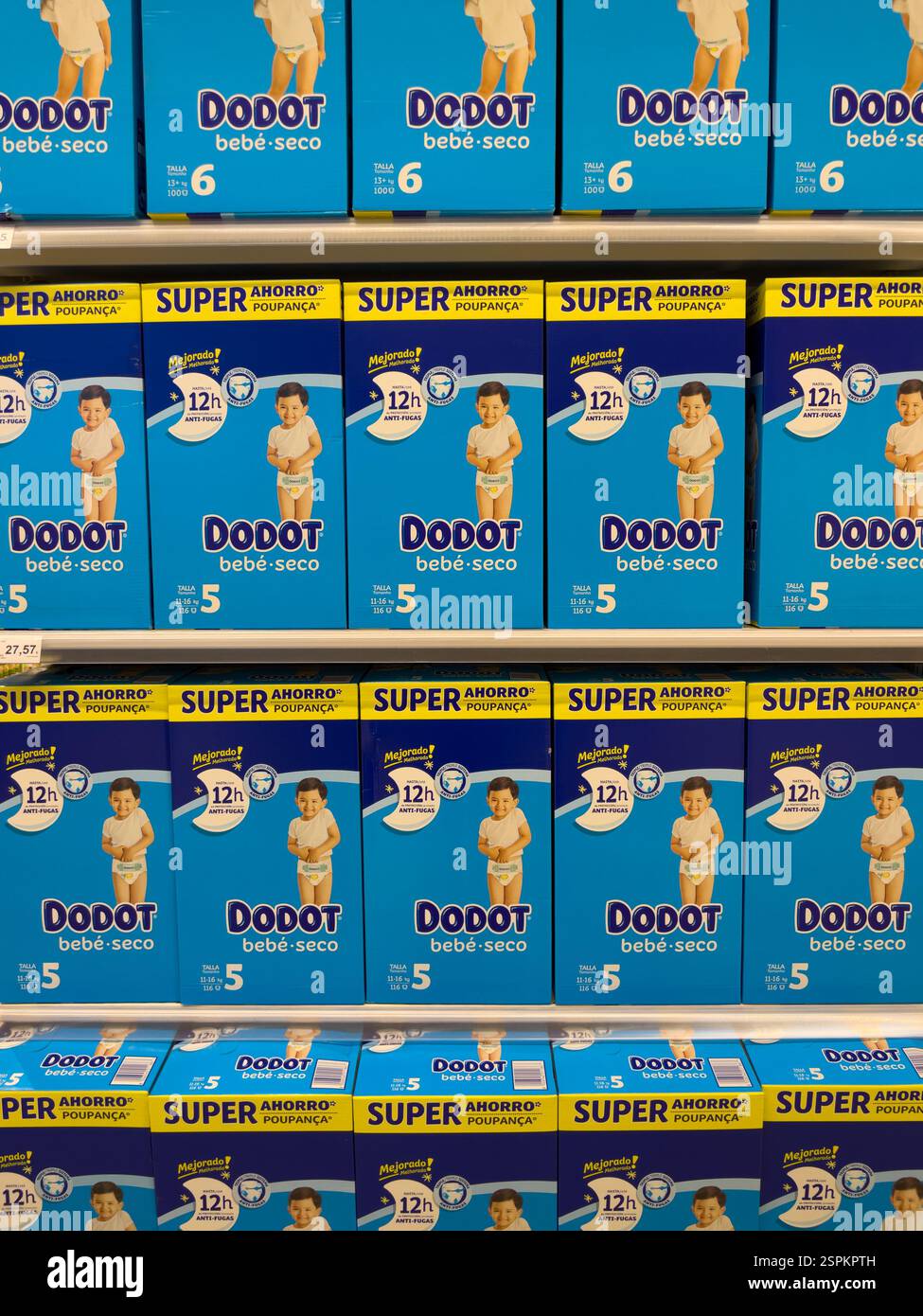 Diapers showing hi-res stock photography and images - Alamy