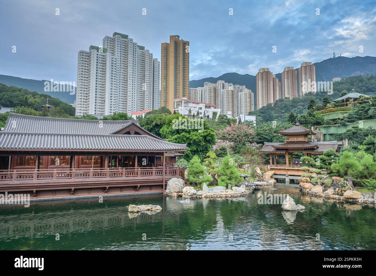 Nan Lian Garten, Nonnenkloster Chi Lin, Sheung Yuen, Hongkong ...