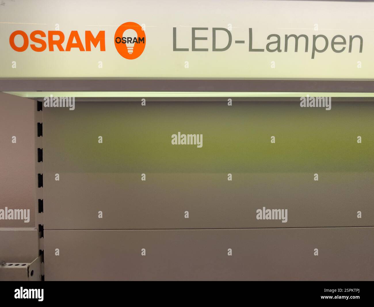 Osram store hi-res stock photography and images - Alamy