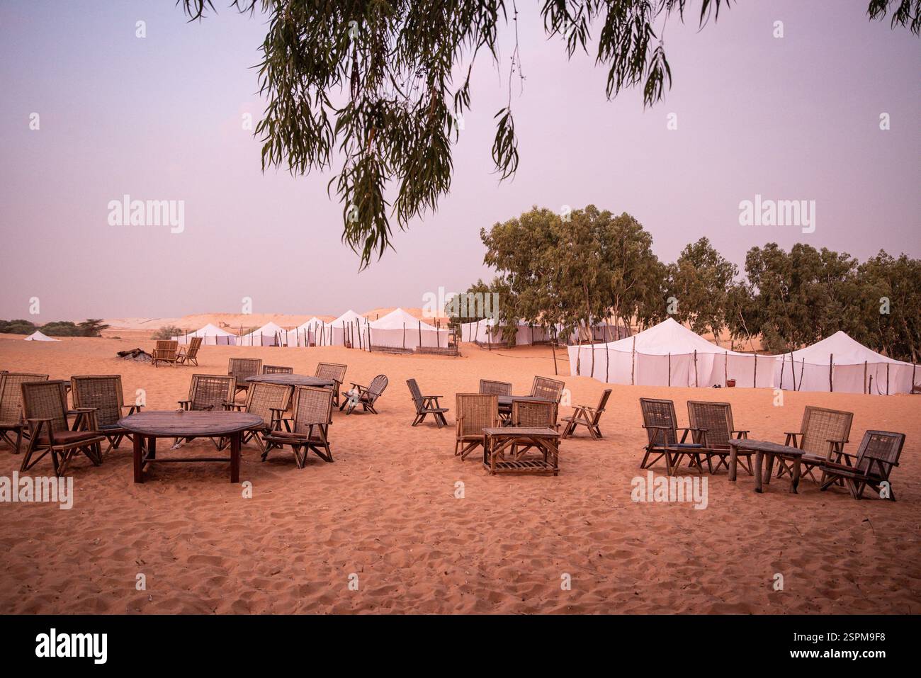 Floating ecolodge hi-res stock photography and images - Alamy