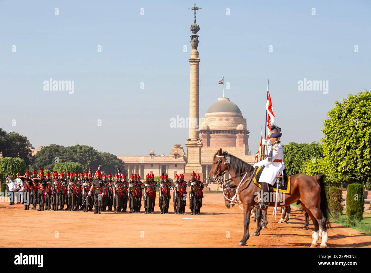 The Change of Guard ceremony at the Rashtrapati Bhawan, Presidential ...