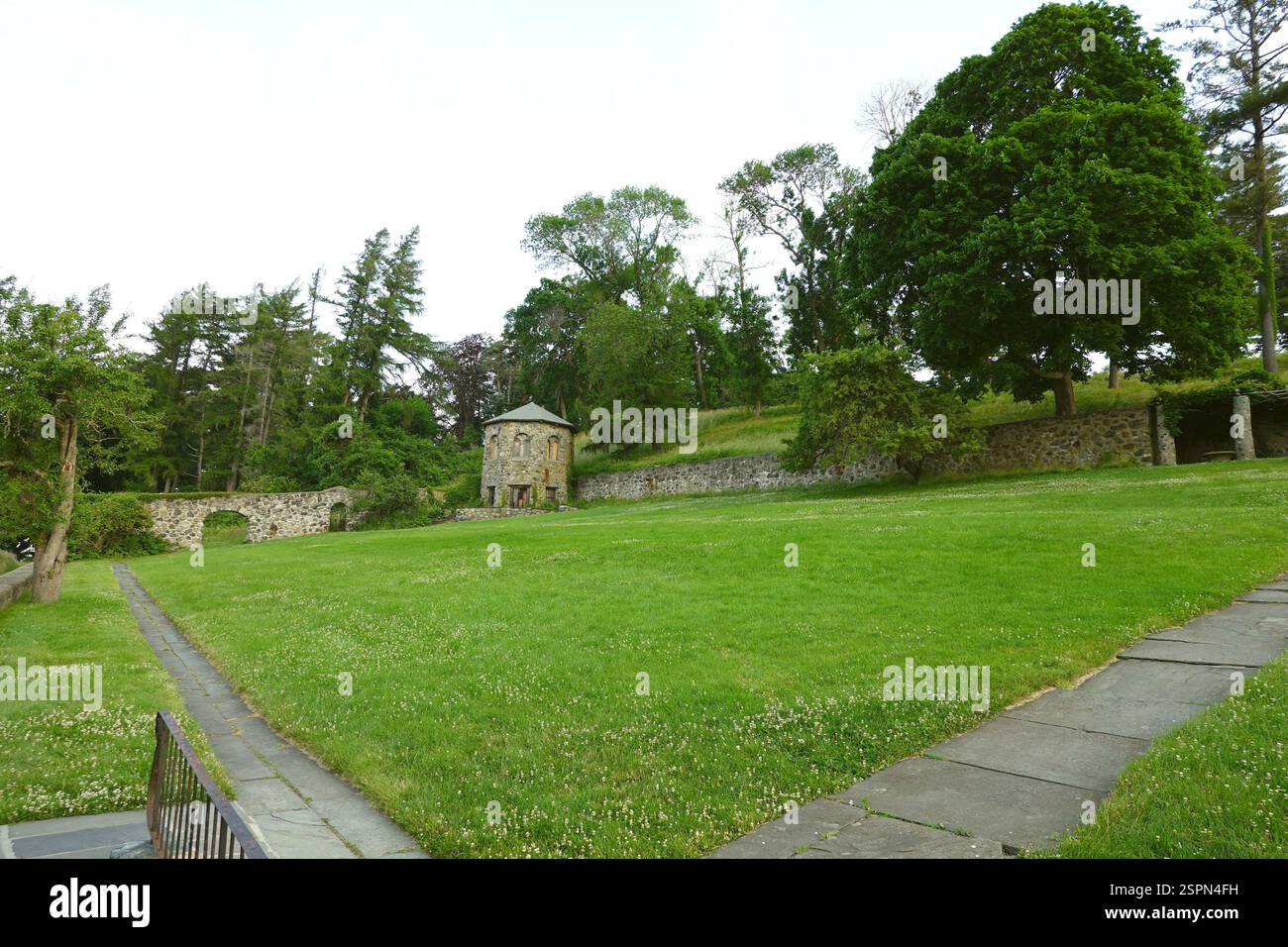 Vegetable Garden of Castle Hill in Ipswich on a summer morning Stock ...