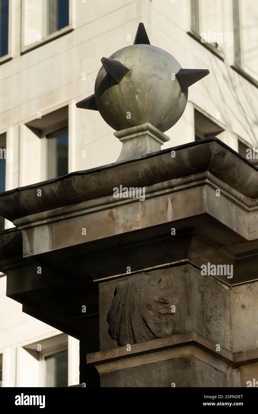 The York Watergate marks the site of the original course of the Thames ...