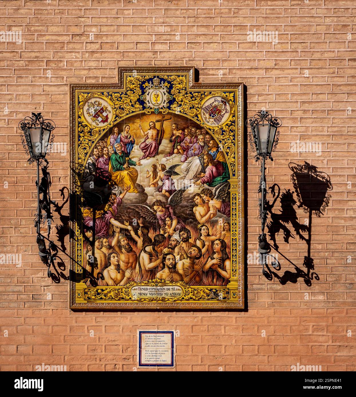 Vibrant mural mounted hi-res stock photography and images - Alamy