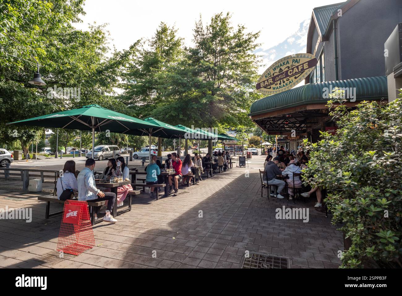 Wanaka, January 29th 2025: The Kai Whaka Pai cafe in town Stock Photo ...