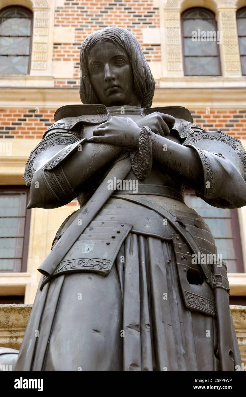 Joan of Arc statue, Jeanne d'Arc, Hôtel Groslot, former City Hall, Orléans, France, Europe Stock ...