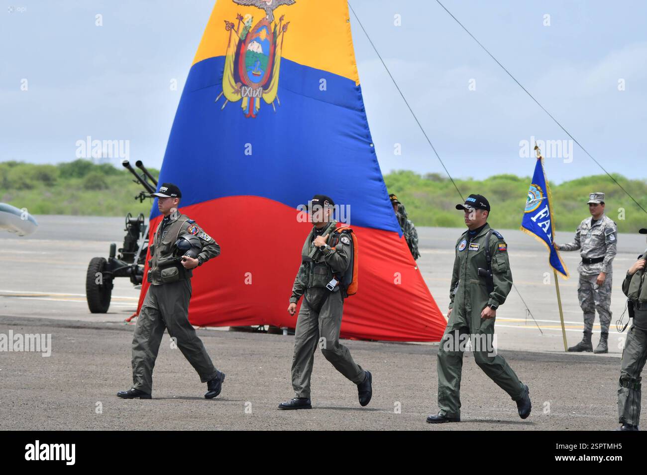 MANTA CEREMONY CENEPA AVIATION Manta, February 14, 2025 Military ...