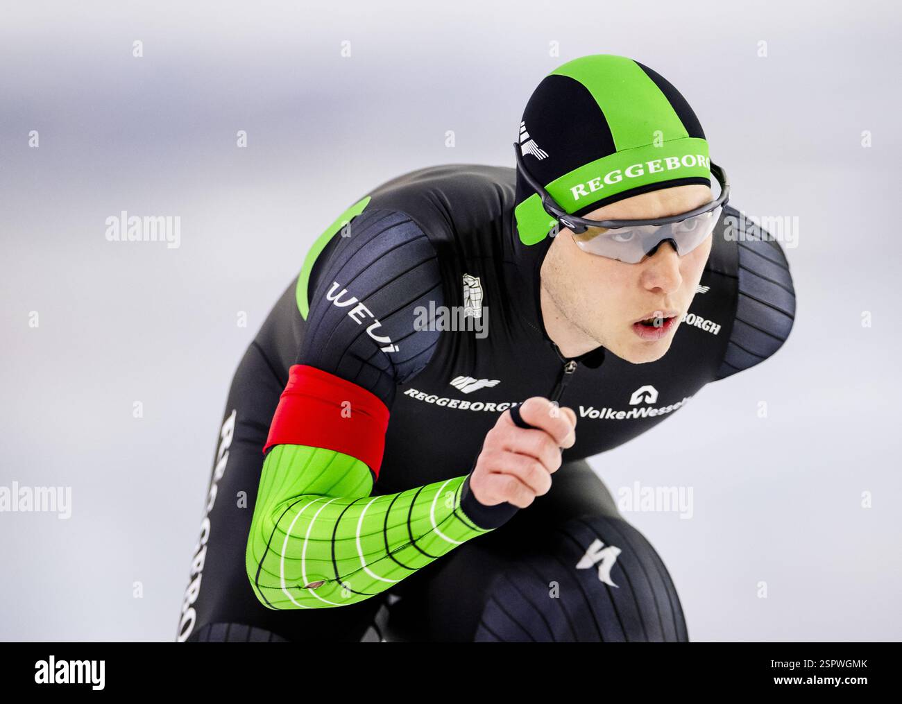 HEERENVEEN - Marcel Bosker in action on the men's 5000 meters during ...
