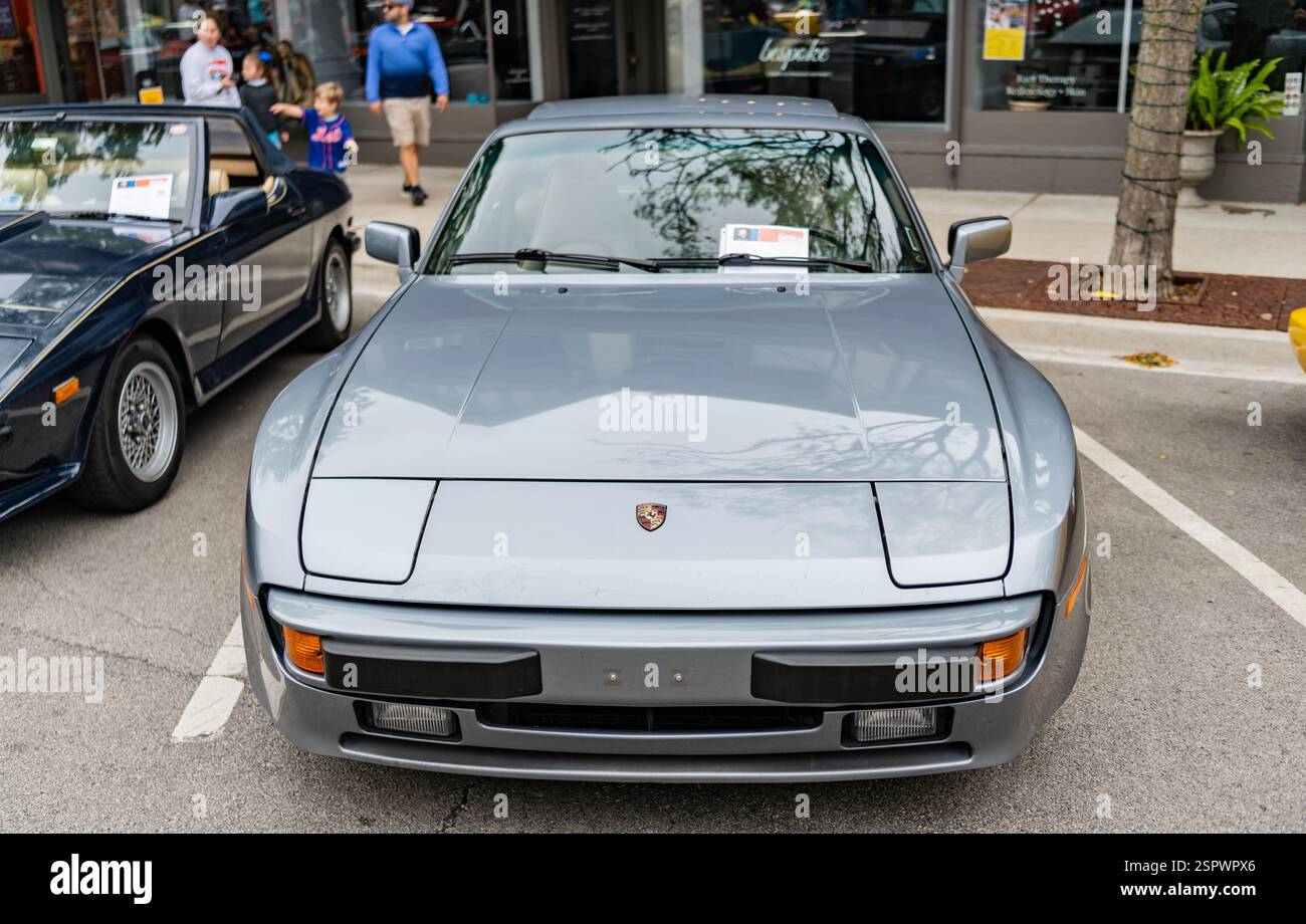 Chicago, Illinois - September 29, 2024: Porsche 911 Carrera Coupe on ...