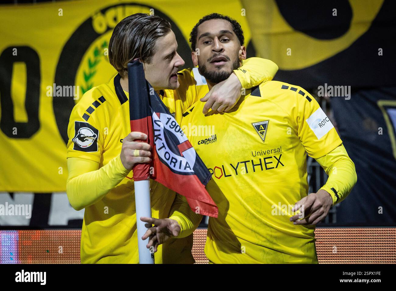 Jubel zum 0:1 durch Kevin Goden (Alemannia Aachen, 11) ; K?ln, 14.02.2025, 24. Spieltag der 3 ...