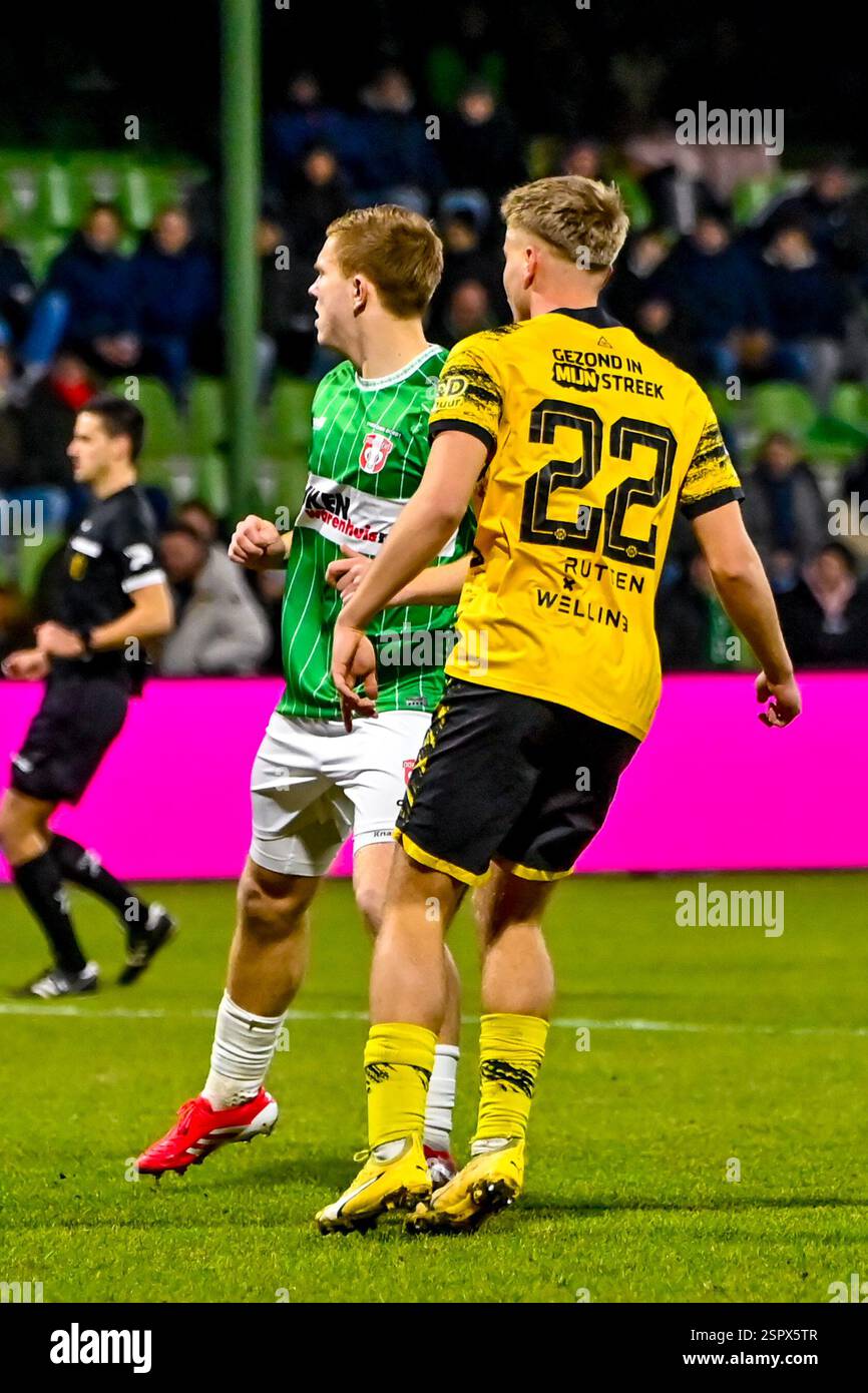 Dordrecht - Devin Haen of FC Dordrecht, Roda JC player Jay Kruiver ...