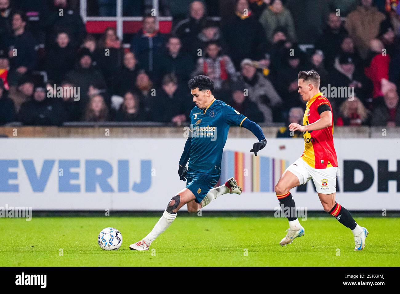 Deventer - Teo Quintero of Sparta Rotterdam and Mathis Suray of Go Ahead Eagles during the ...