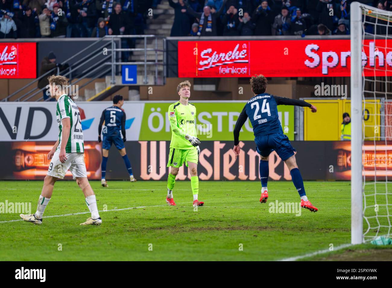 Paderborn, Germany. 14th Feb, 2025. Soccer: Bundesliga 2, SC Paderborn ...