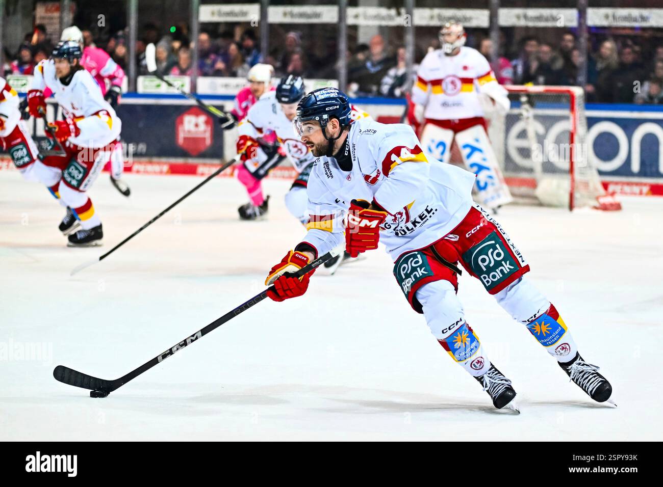 Iserlohn, Deutschland. 14th Feb, 2025. Justin Richards (Duesseldorfer ...