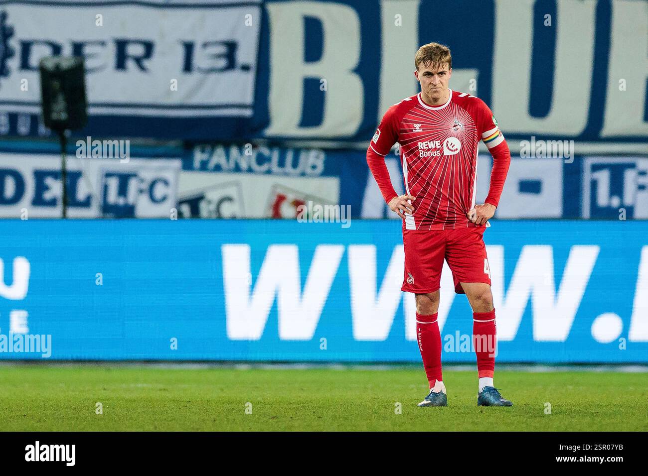 Magdeburg, Deutschland. 14th Feb, 2025. Timo H?bers (1. FC K?ln, 4) frustriert 2. Fu?ball ...