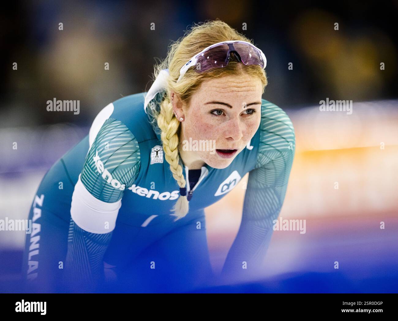 HEERENVEEN - Marijke Groenewoud in action on the women's 1500 meters ...