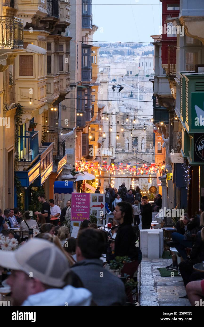 People on the streets of Valletta, Malta Stock Photo - Alamy
