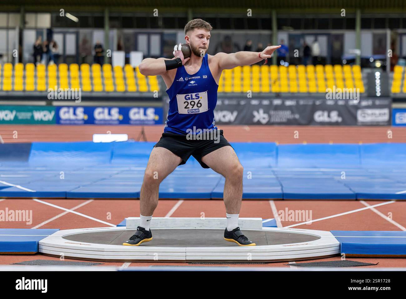Dortmund, Deutschland. 14th Feb, 2025. Malte Tiltmann (SC ...
