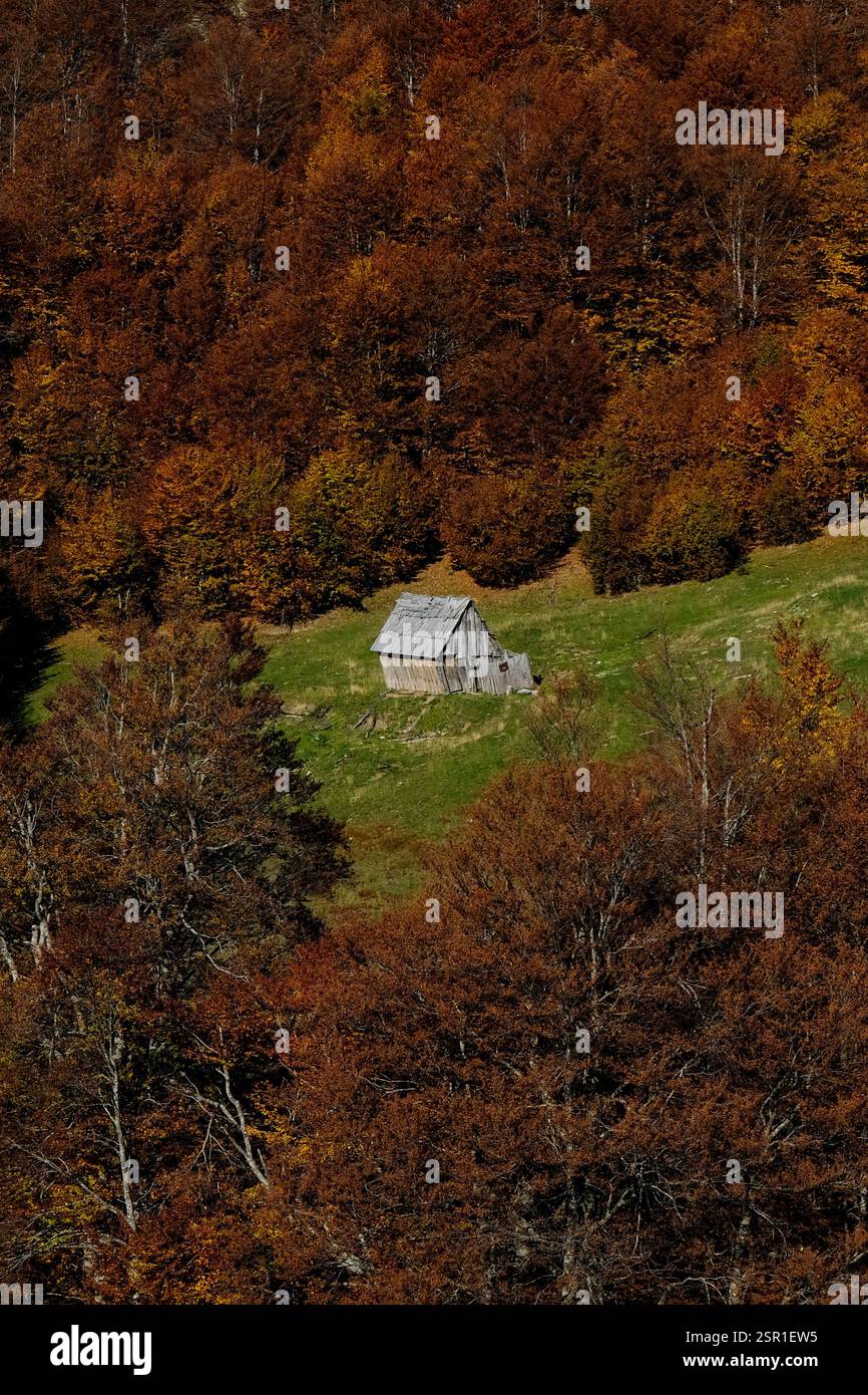 Peaks of The Balkans trail. Albanian nature, amazing landscape in ...