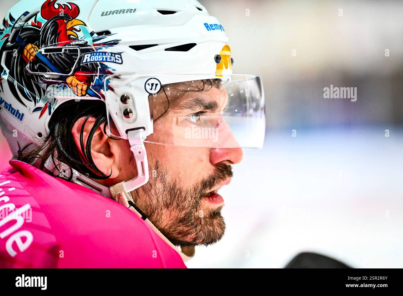 Iserlohn, Deutschland. 14th Feb, 2025. Hubert Labrie (Iserlohn Roosters ...