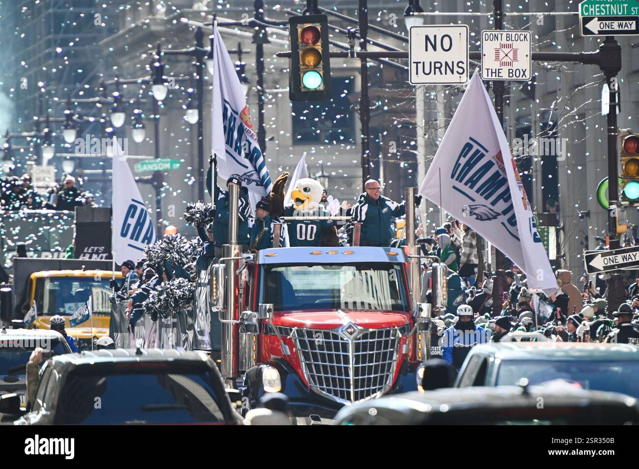 Philadelphia, Pennsylvania, USA. 14th Feb, 2025. Eagles mascot, SWOOP ...
