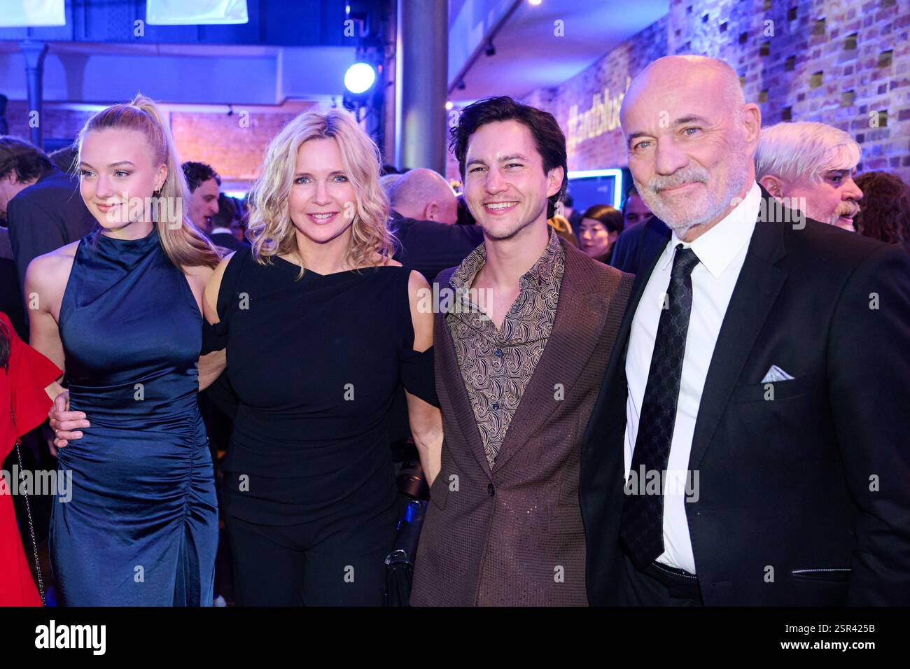 Berlin, Germany. 14th Feb, 2025. Actors Lilly Krug (l-r), Veronica ...
