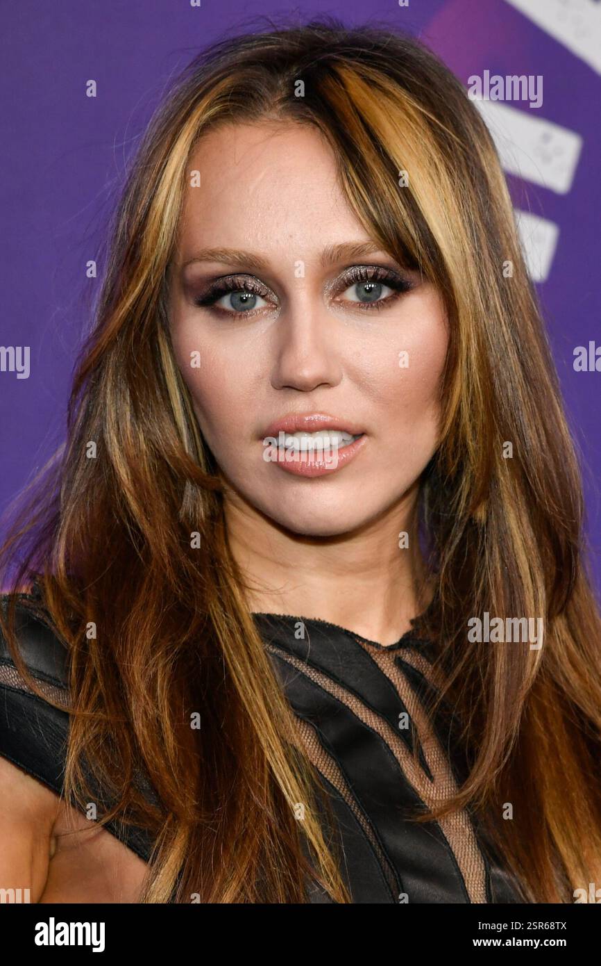 Miley Cyrus attends the SNL50: The Homecoming Concert at Radio City ...
