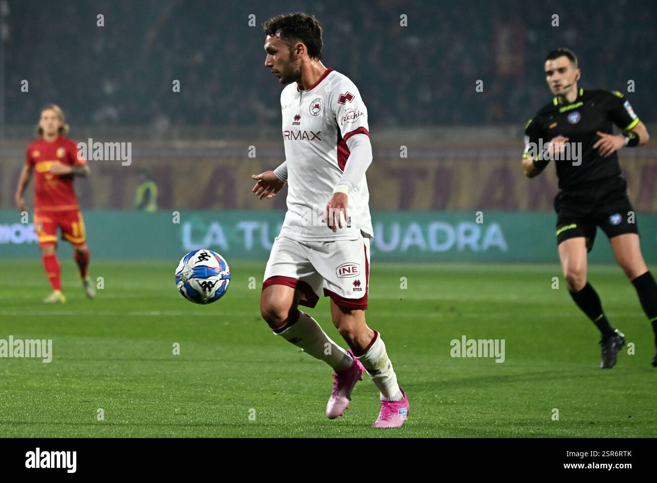 Catanzaro, Italy. 14th Feb, 2025. Edoardo Masciangelo during Us ...