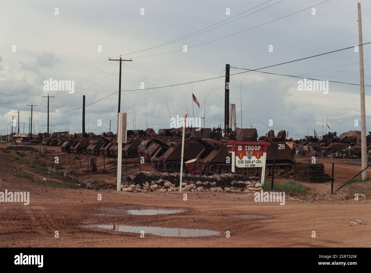 Armored cavalry assault vehicles in vietnam hi-res stock photography ...