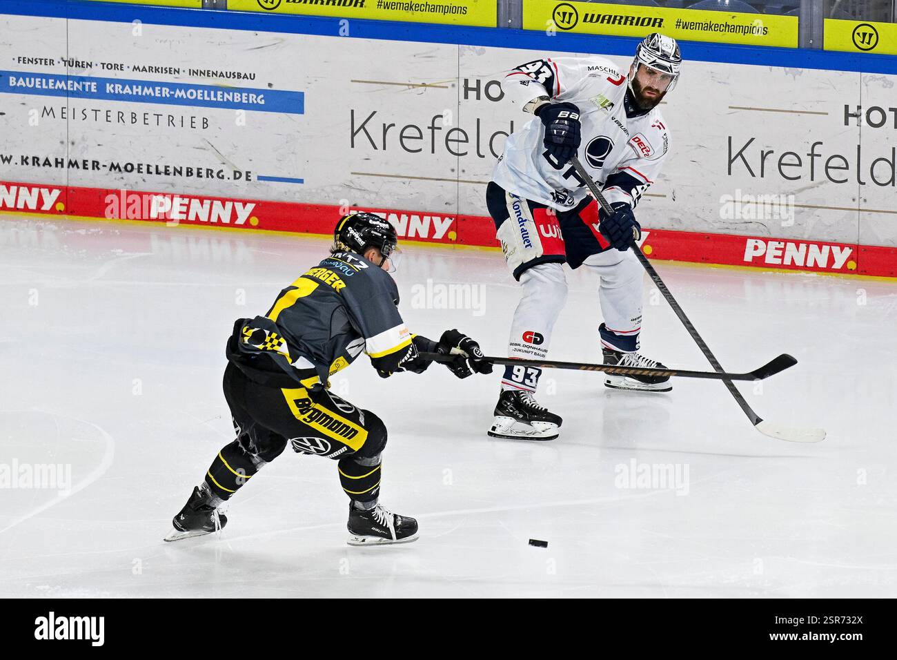 Eishockey DEL2 - 24/25 - 47 Spieltag: Krefeld Pinguine vs Blue Devils ...