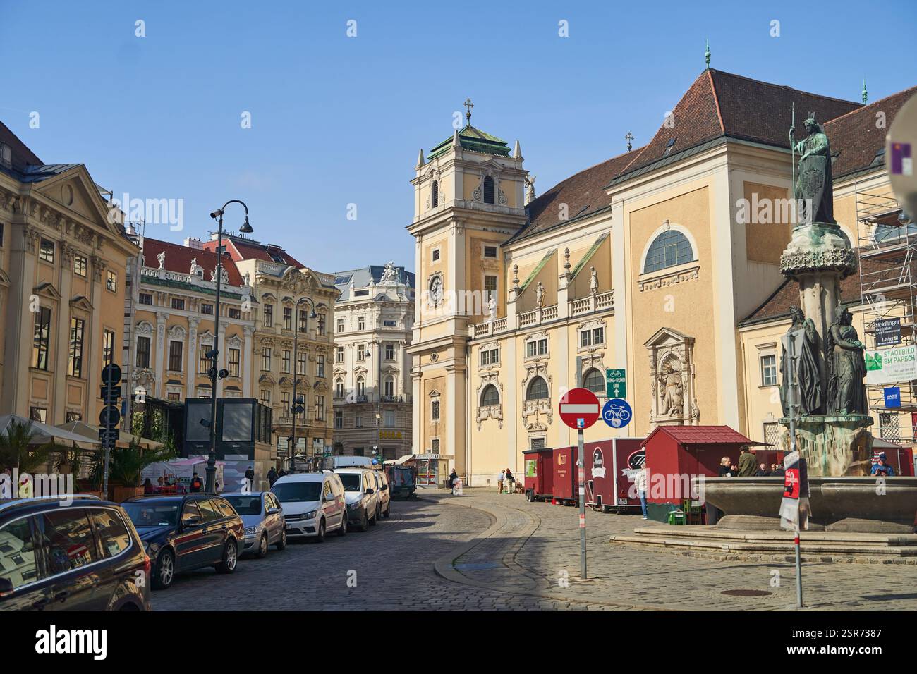 Vienna, Austria - 10.14.2022: Scenic Street View in a Bustling City ...