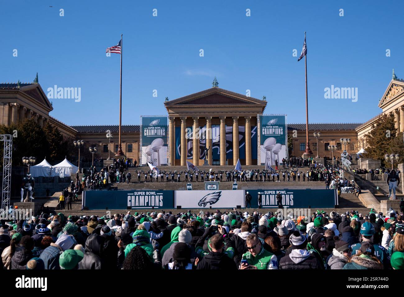 Philadelphia Eagles mascot Swoop and the cheerleaders perform during ...