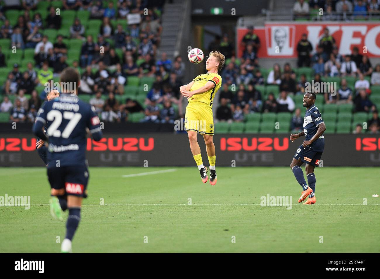 MELBOURNE, AUSTRALIA. 14th Feb 2025. Pictured: Wellington Phoenix ...