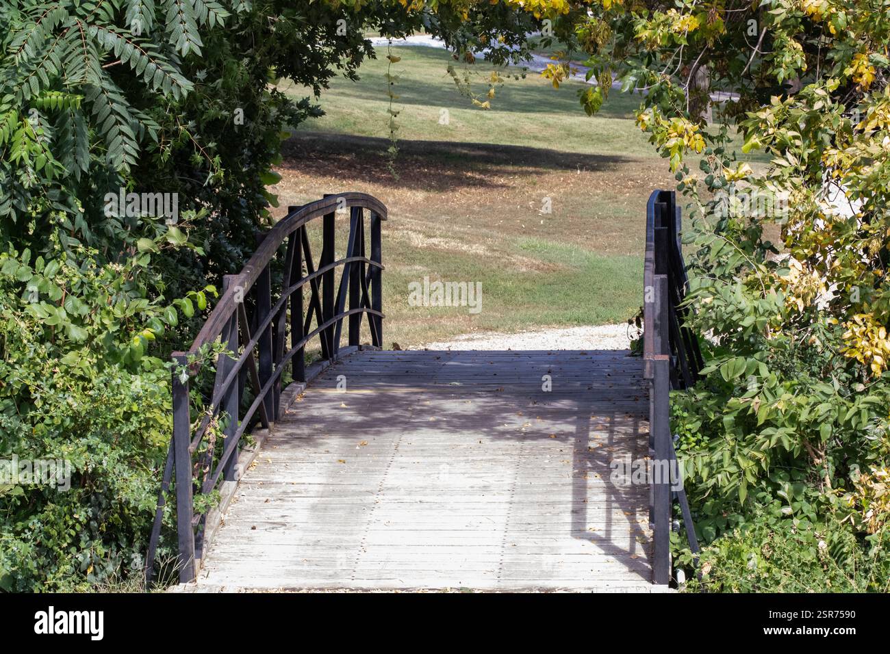 Aurora Nebraska Park walk bridge walk paths Stock Photo - Alamy