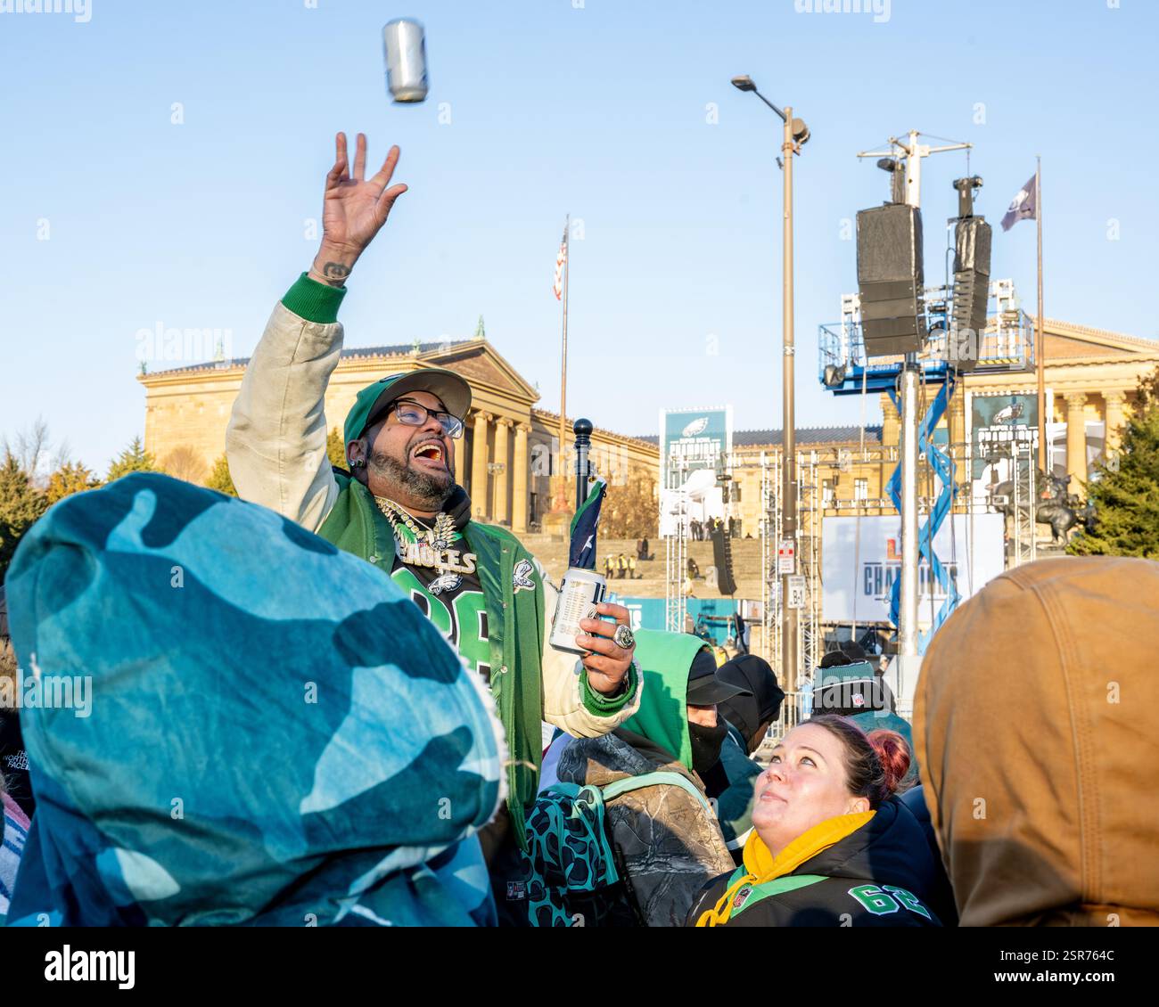 Philadelphia Eagles fans at the Super Bowl parade celebration - NFL ...